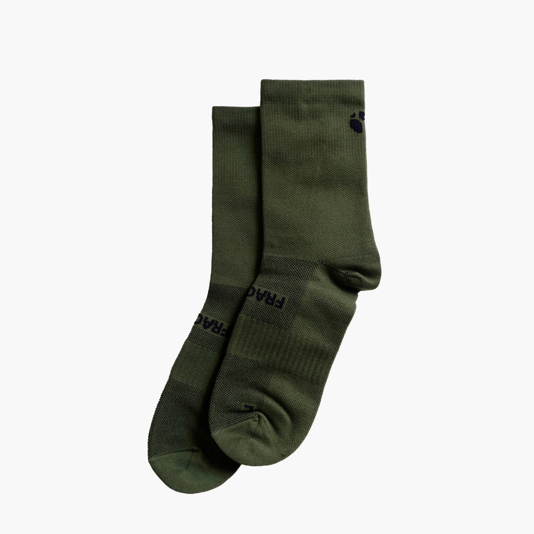 OLIVE Running Socks In Green – FRACTEL